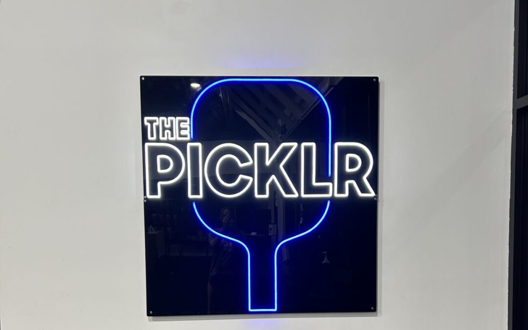 glow pickleball - NOCOStyle.com